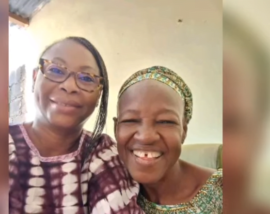 Les acteurs clés de la série '' Trois femmes un village '' ont rendu ...