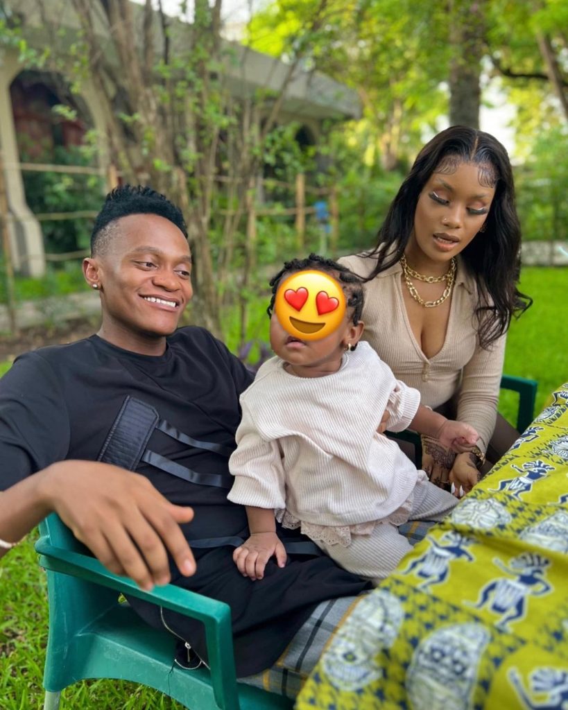 L'artiste congolais, Innoss’B avec sa copine et sa fille - Nollymove