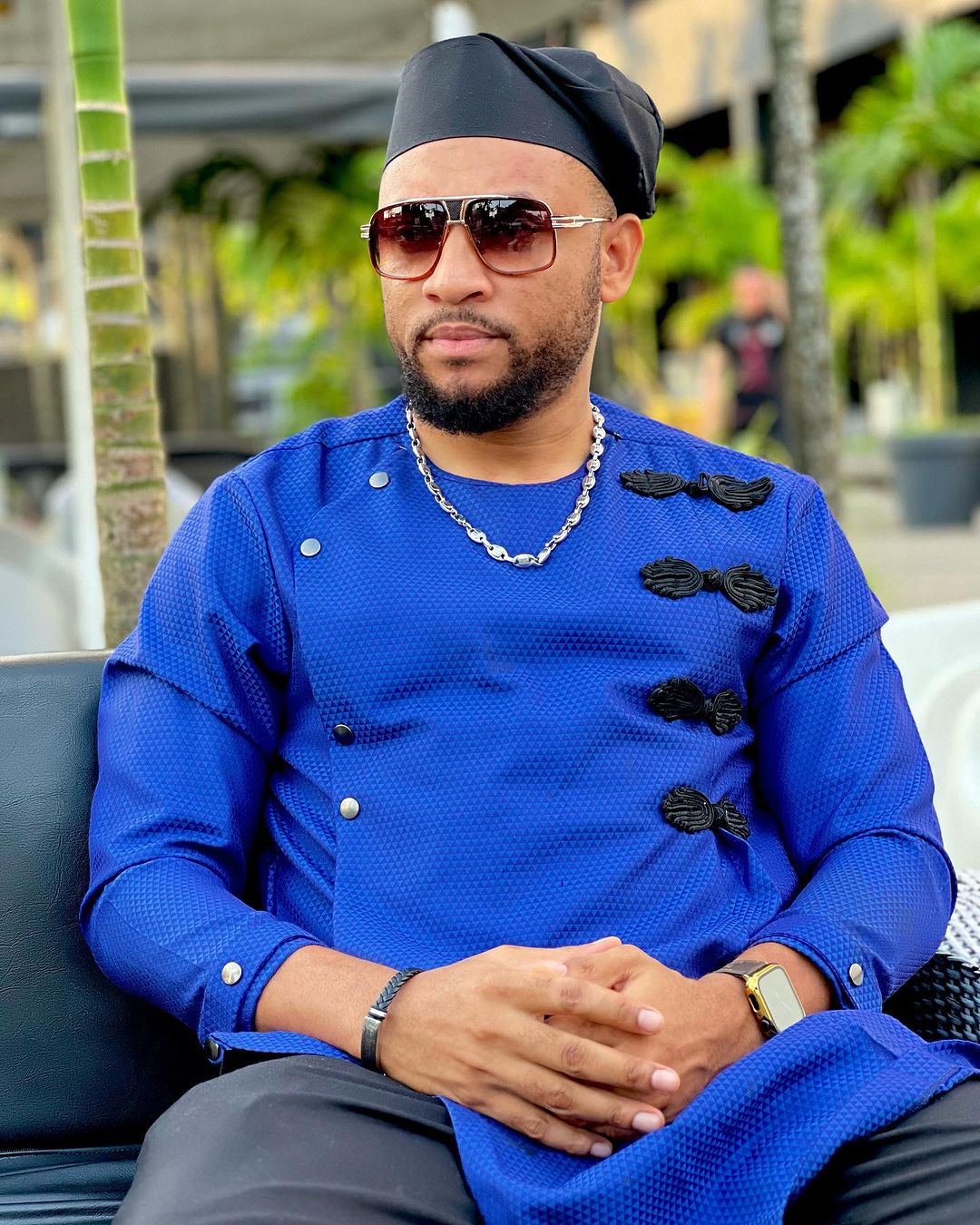 Daniel Nsang alias Piwole dans la série » Madame Monsieur » - IRO