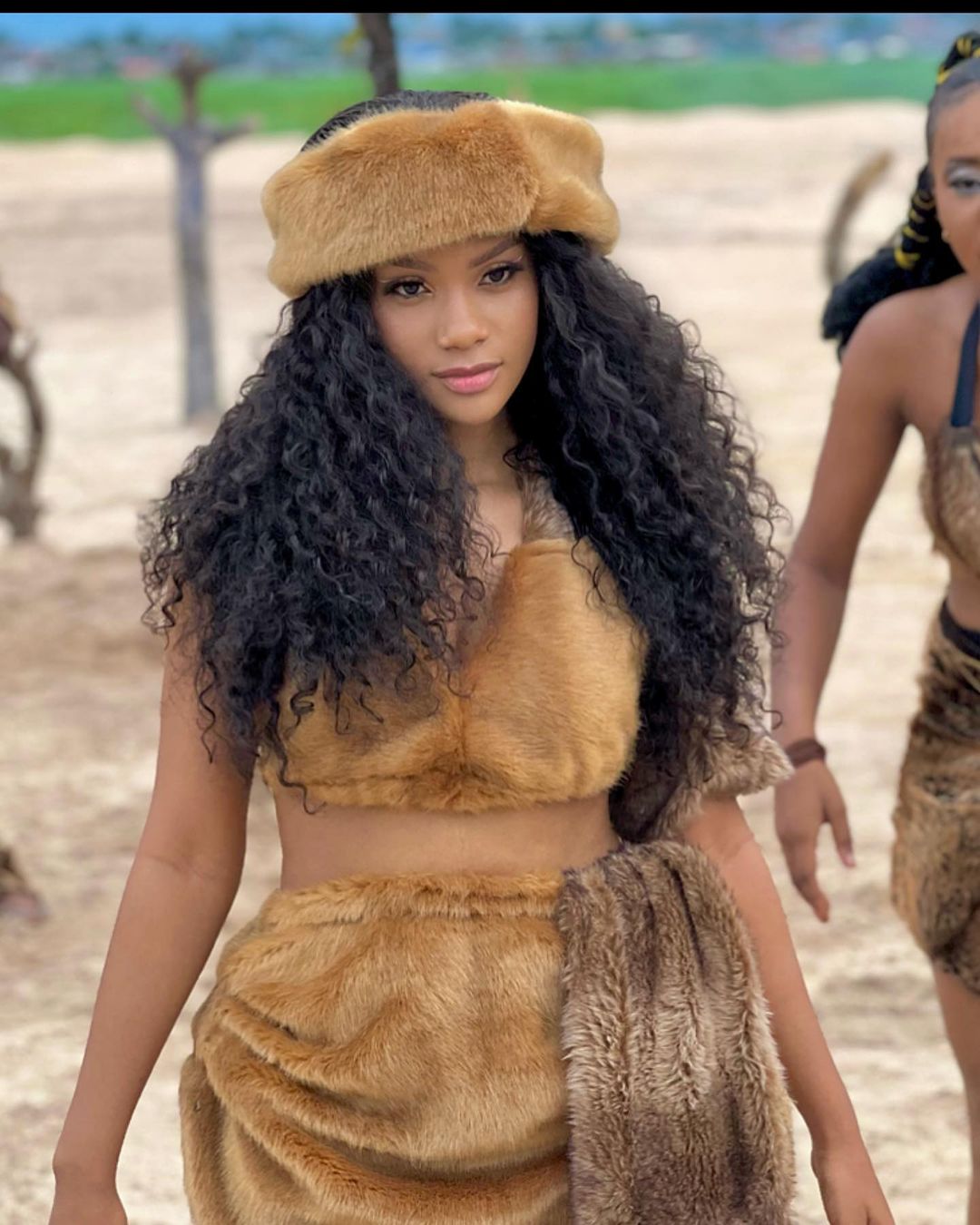 L'artiste chanteur, Innoss’B avec sa copine Rebo et leur fille - Nollymove