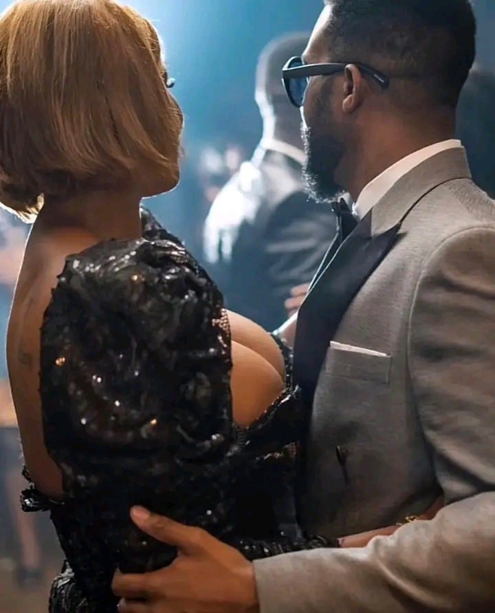 Fally Ipupa et sa femme Nana Ketchup Bafana - Nollymove